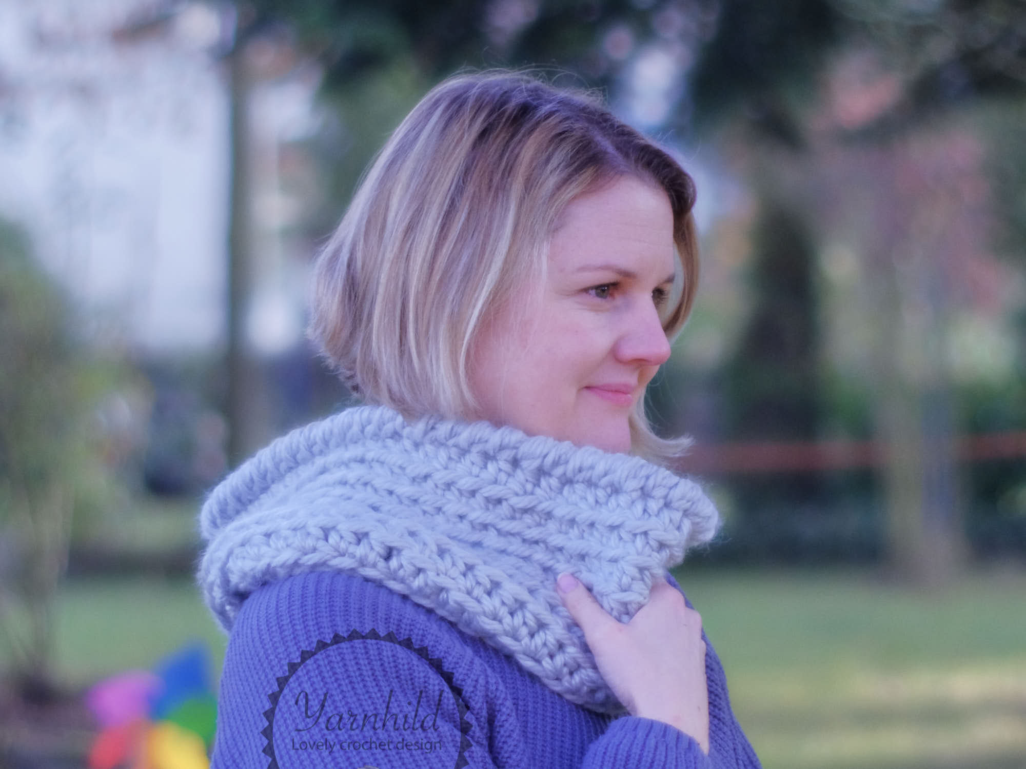 The cozy ridge cowl — Easy and quick crochet cowl pattern