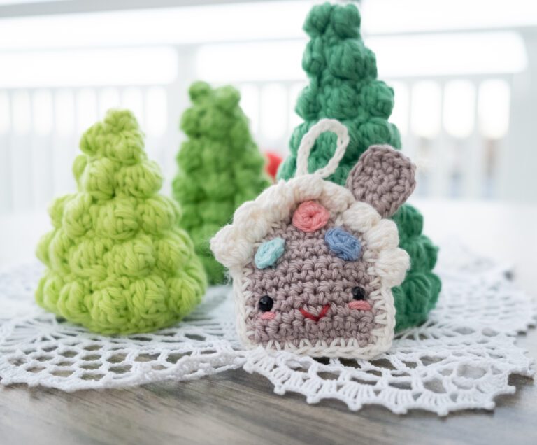 How to crochet The Bobble Christmas Tree - A free crochet pattern